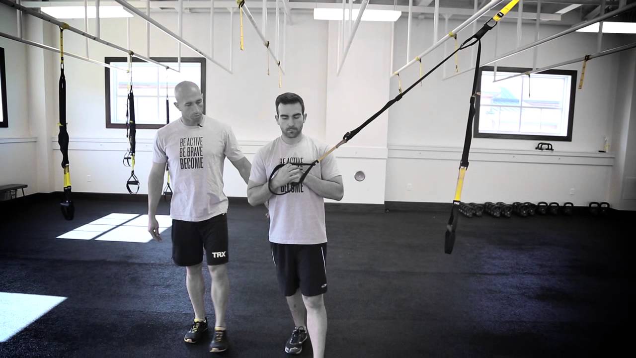 TRX Resisted Torso Rotation - YouTube