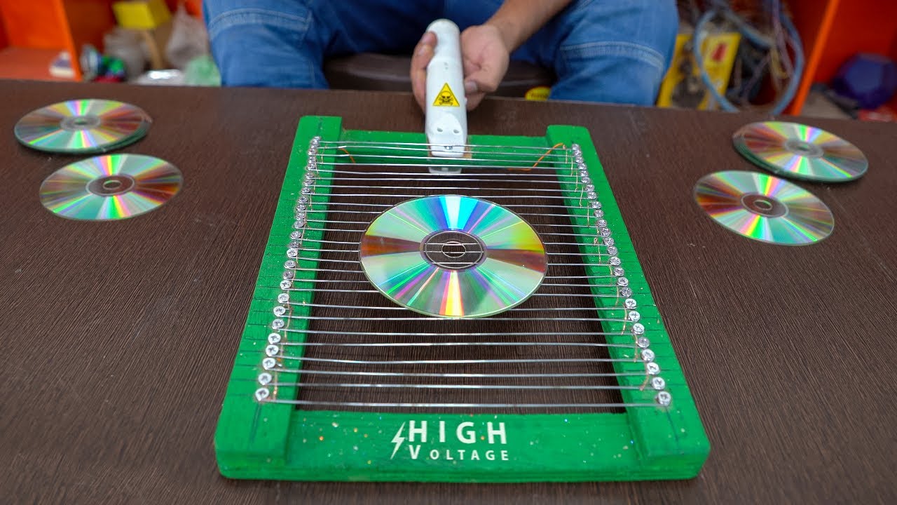 Watch This Shocking CD Experiment Before You Die - आज तो सीडी नें होश ...