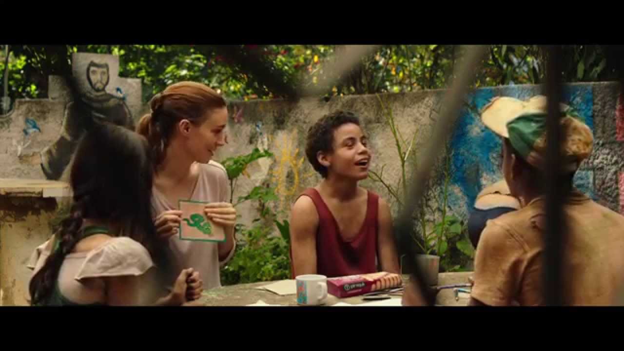 Trash - Clip (Universal Pictures) HD - YouTube