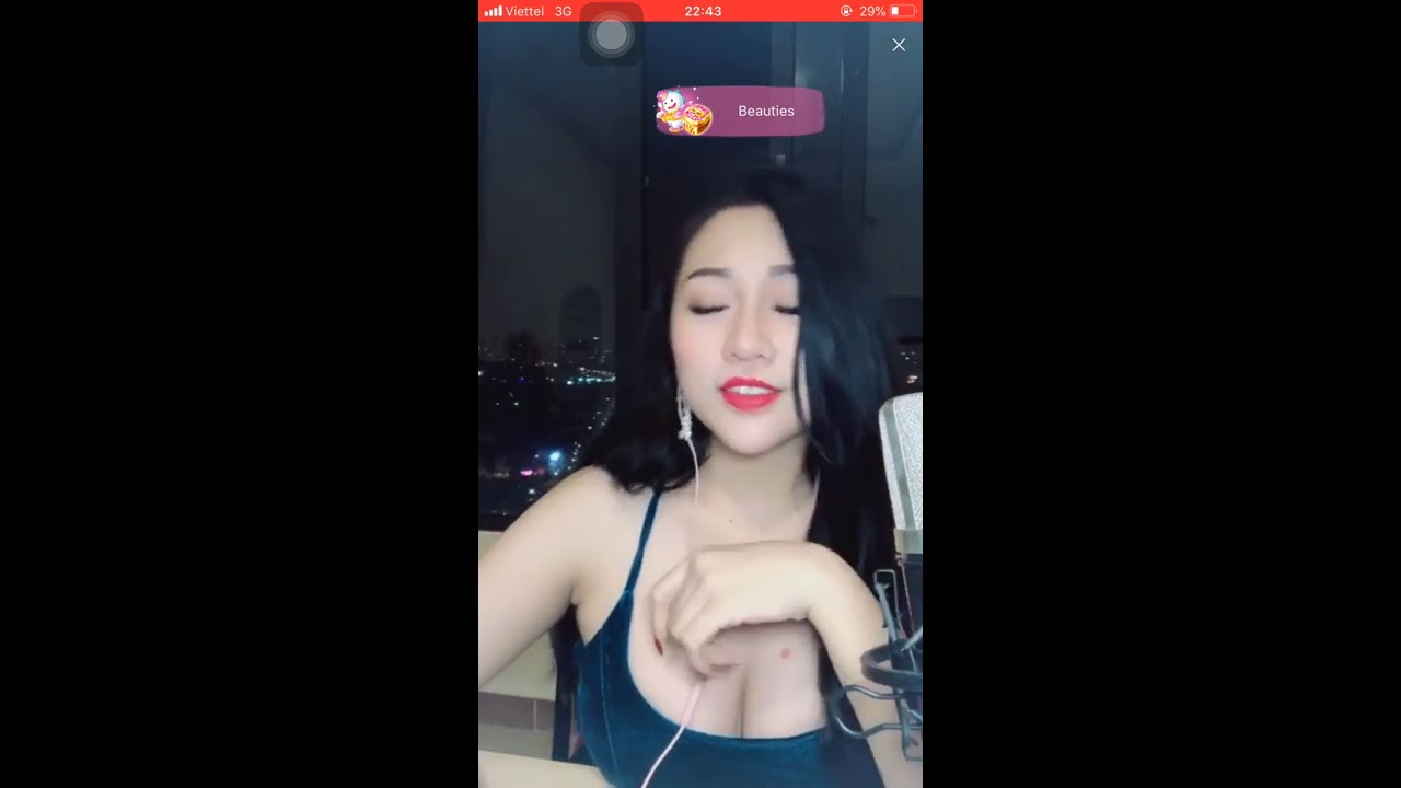 Bigo Ruby Thanh Phạm| xinh đẹp lại hát hay. - YouTube