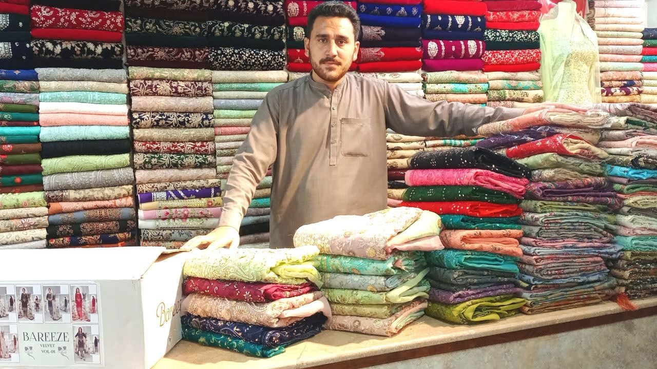 Bareeze Velvet Collection 2022 | Chiffon Dress Designs | Velvet Dresses ...