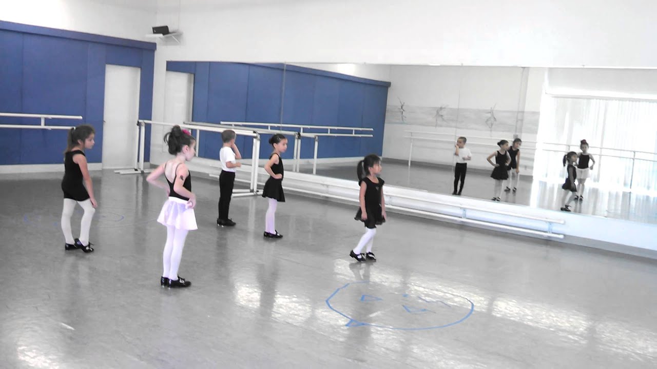 Bailey's Ballet Recital (tap dance) - YouTube