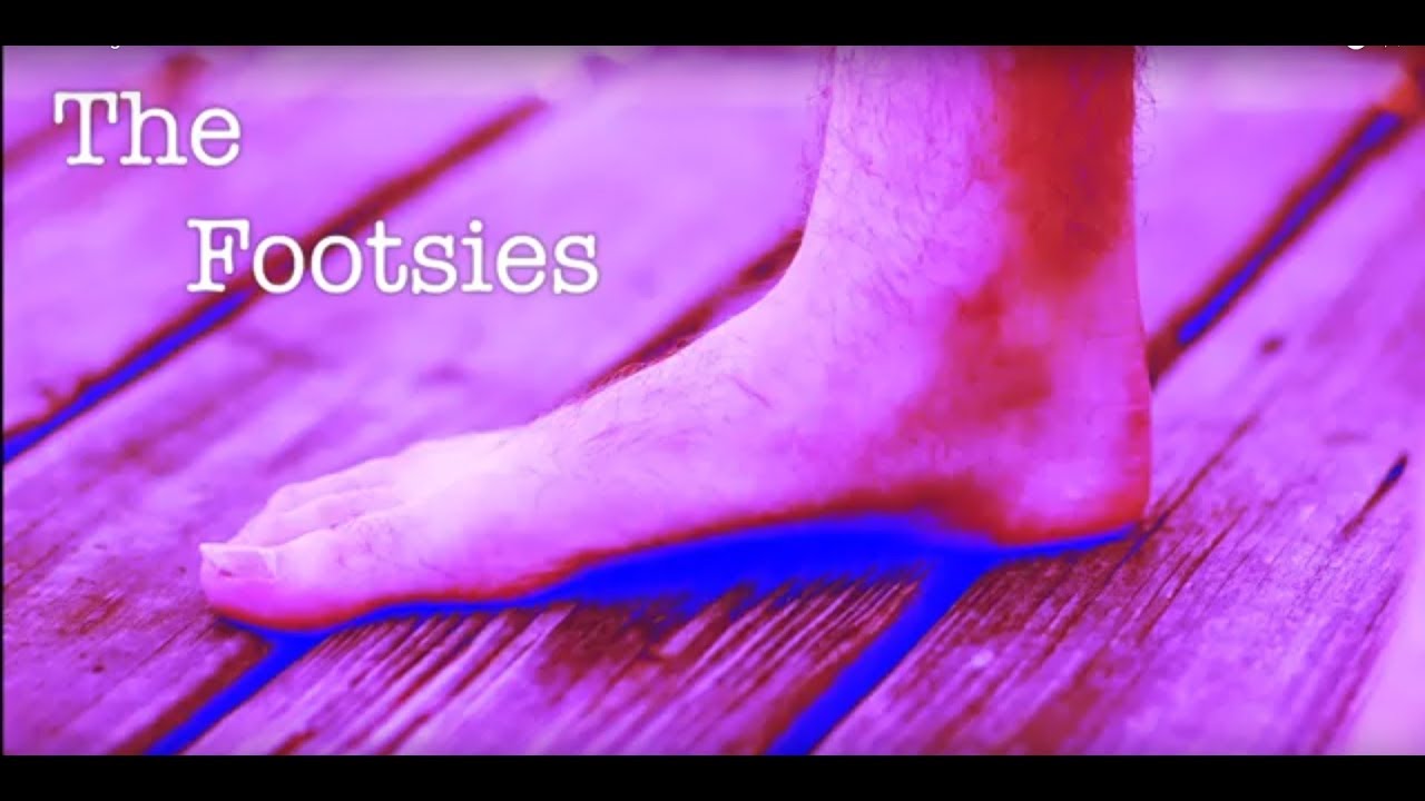 Introducting the Footsies - YouTube
