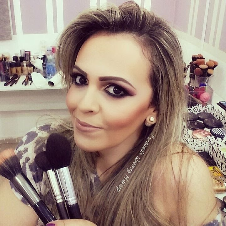 Make esfumada com um toque de cor !!! - YouTube