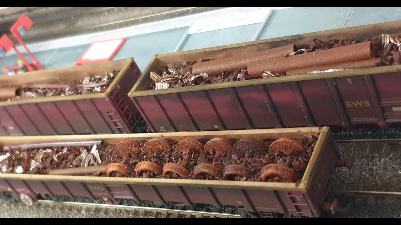 weathering ews mba scrap metal wagons and adding realistic loads ...