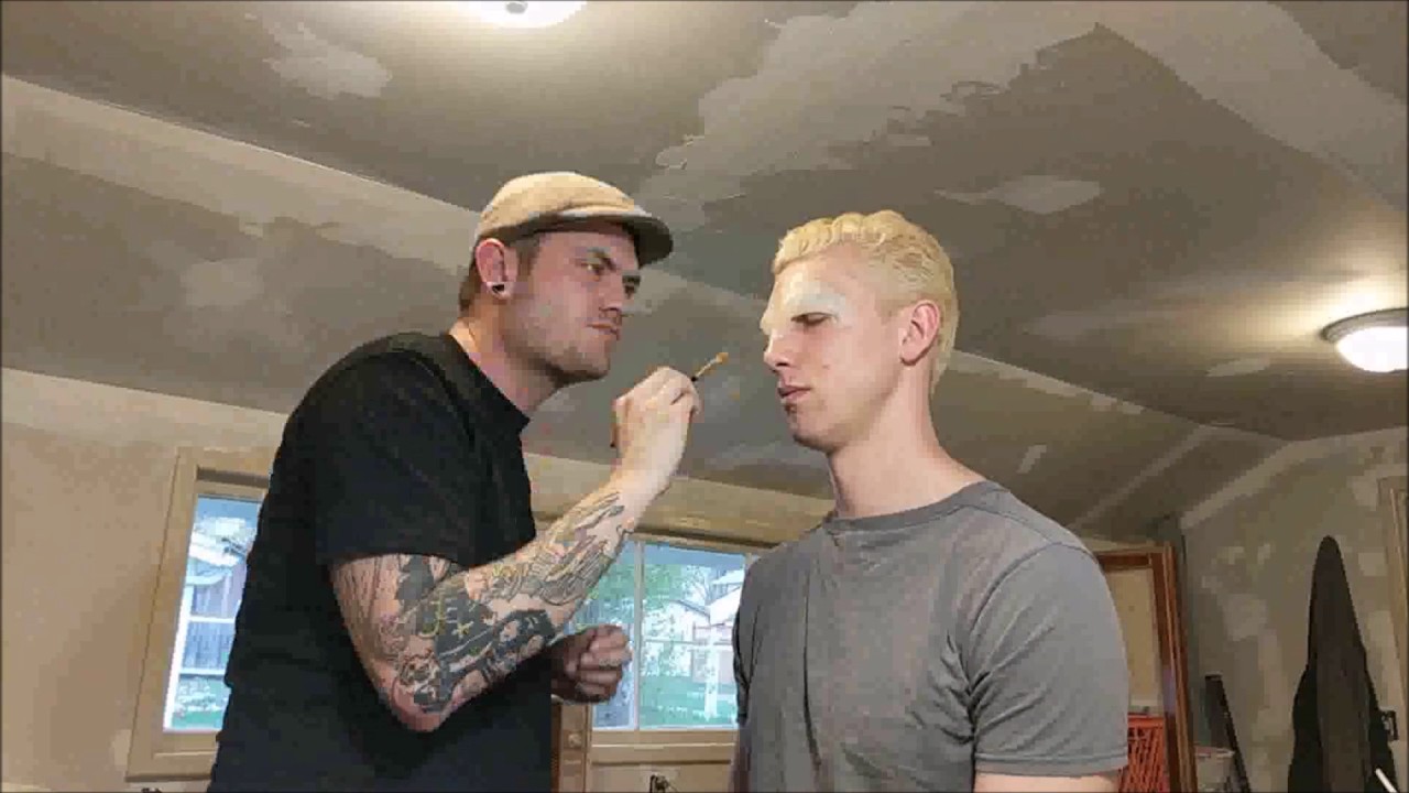 Spike (from Buffy the Vampire Slayer) prosthetic application - YouTube