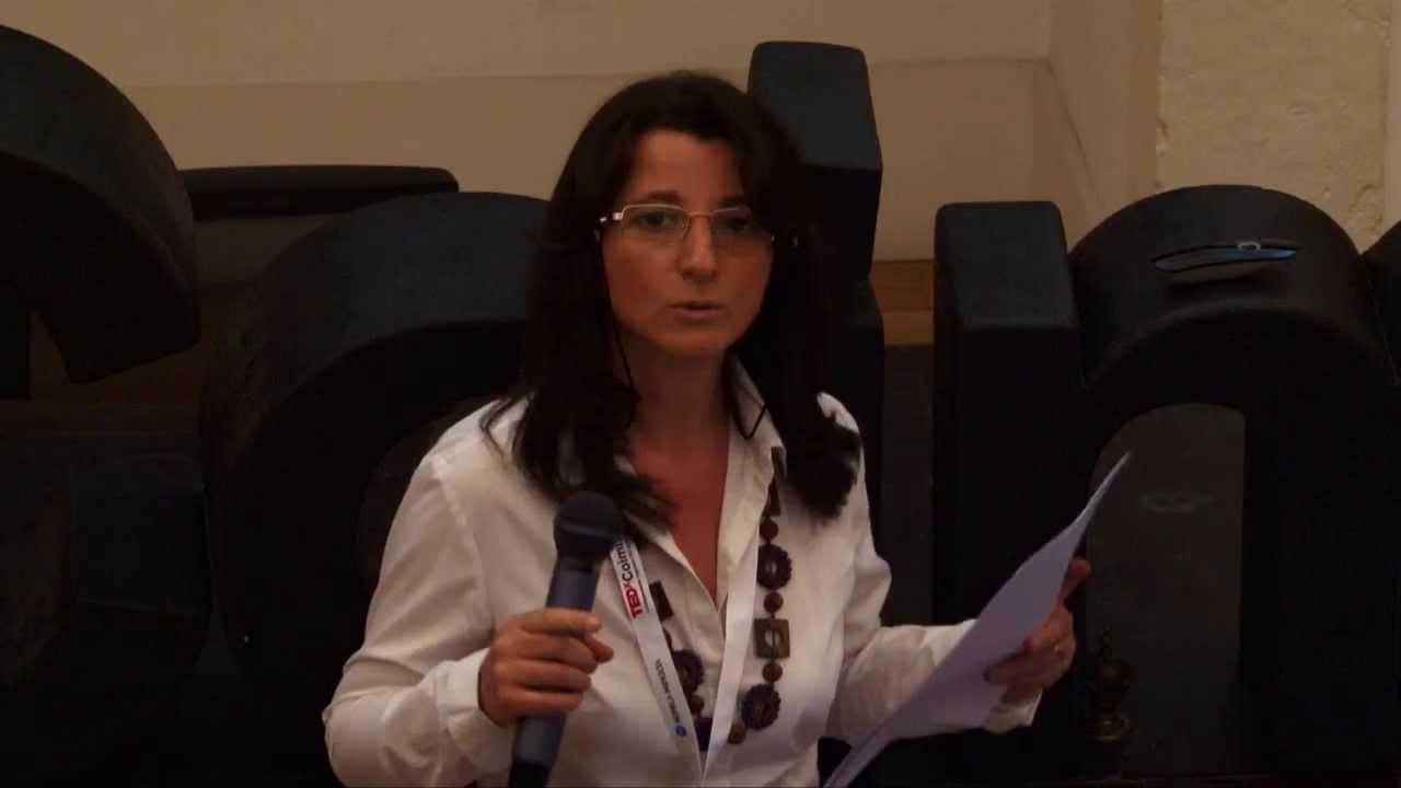 Aguas de guerra: Stefania Barca at TEDxCoimbraED - YouTube