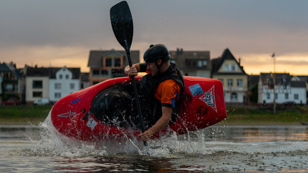 Flatwater Freestyle Kayak Vallendar 2020 - YouTube