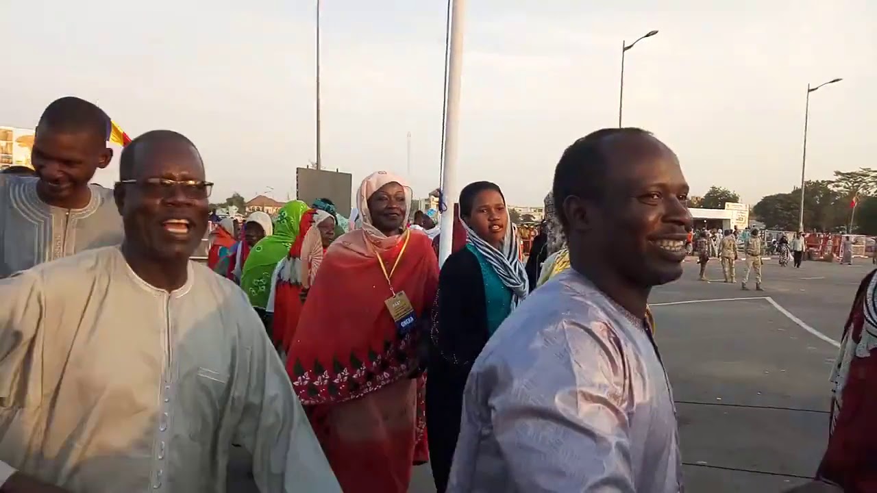 Festival DARI TCHAD danse BARAY du Guera - YouTube