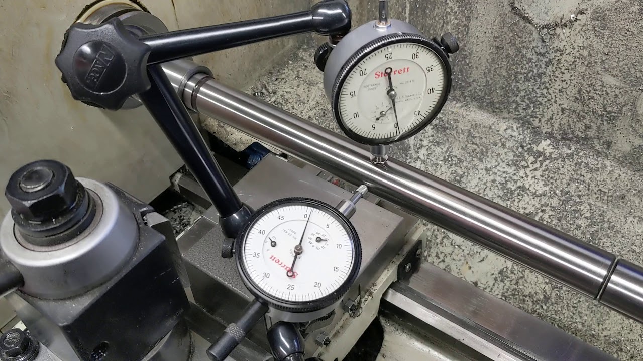 Checking lathe run out - YouTube