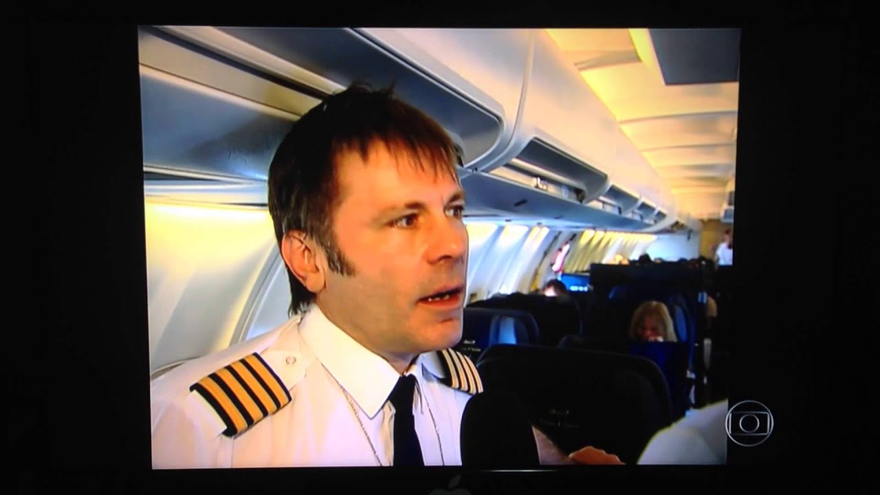 Ed Force One GRU 25/03/2016 - YouTube