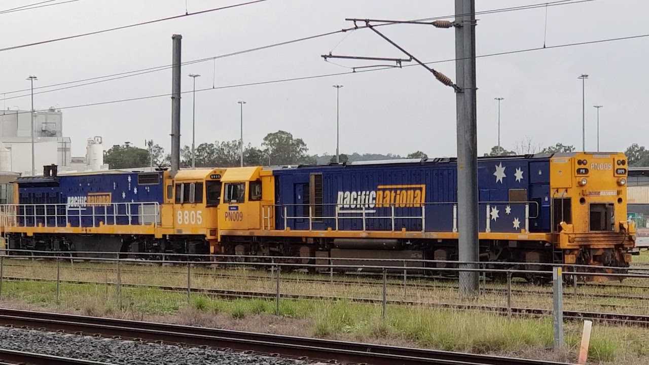 Pacific National Queensland at Moolabin Yard. - YouTube