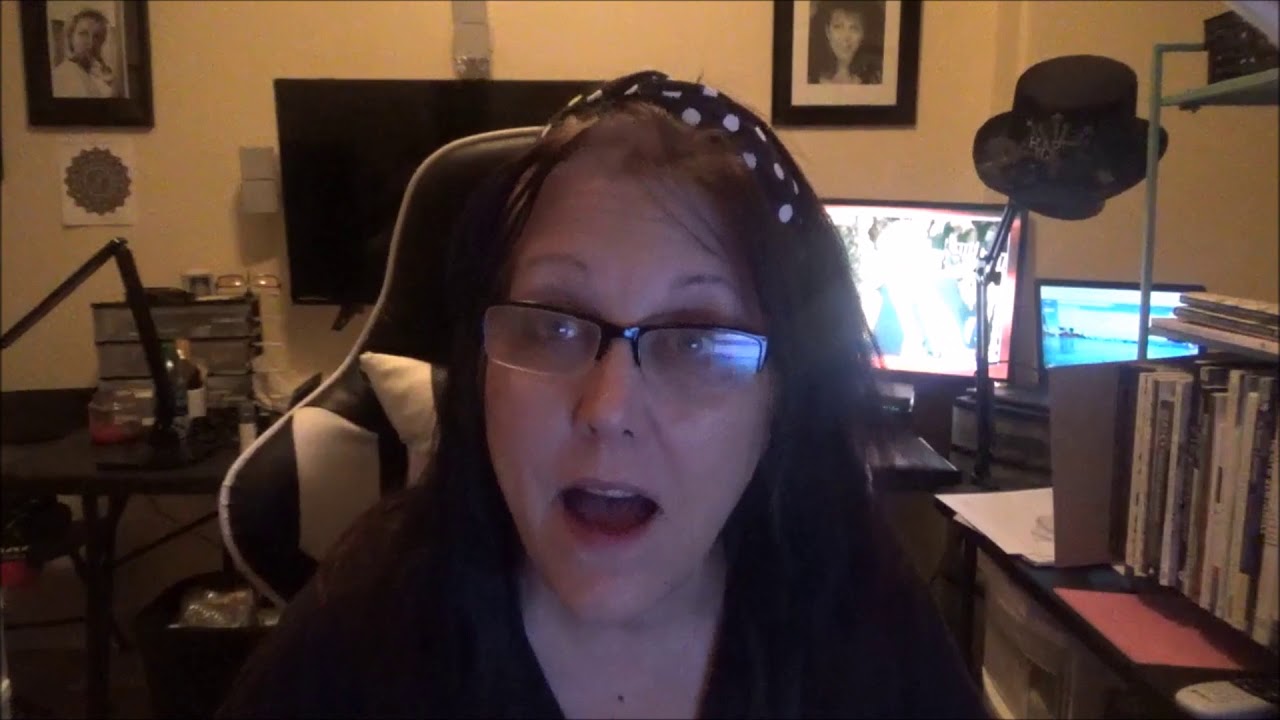 Just livin the life... Getting ready for tomorrow to color more ...