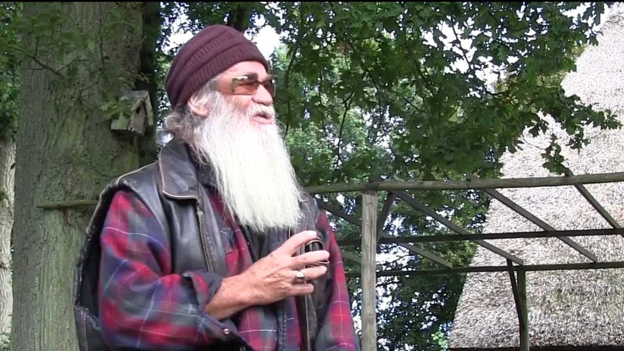 Billy TK senior Part I - YouTube