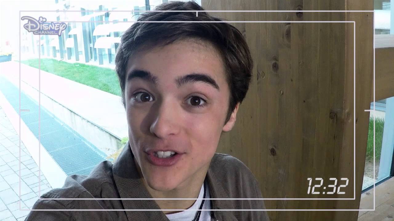 Alex și trupa (Video-selfie) - Alex (ep. 8). Doar la Disney Channel ...