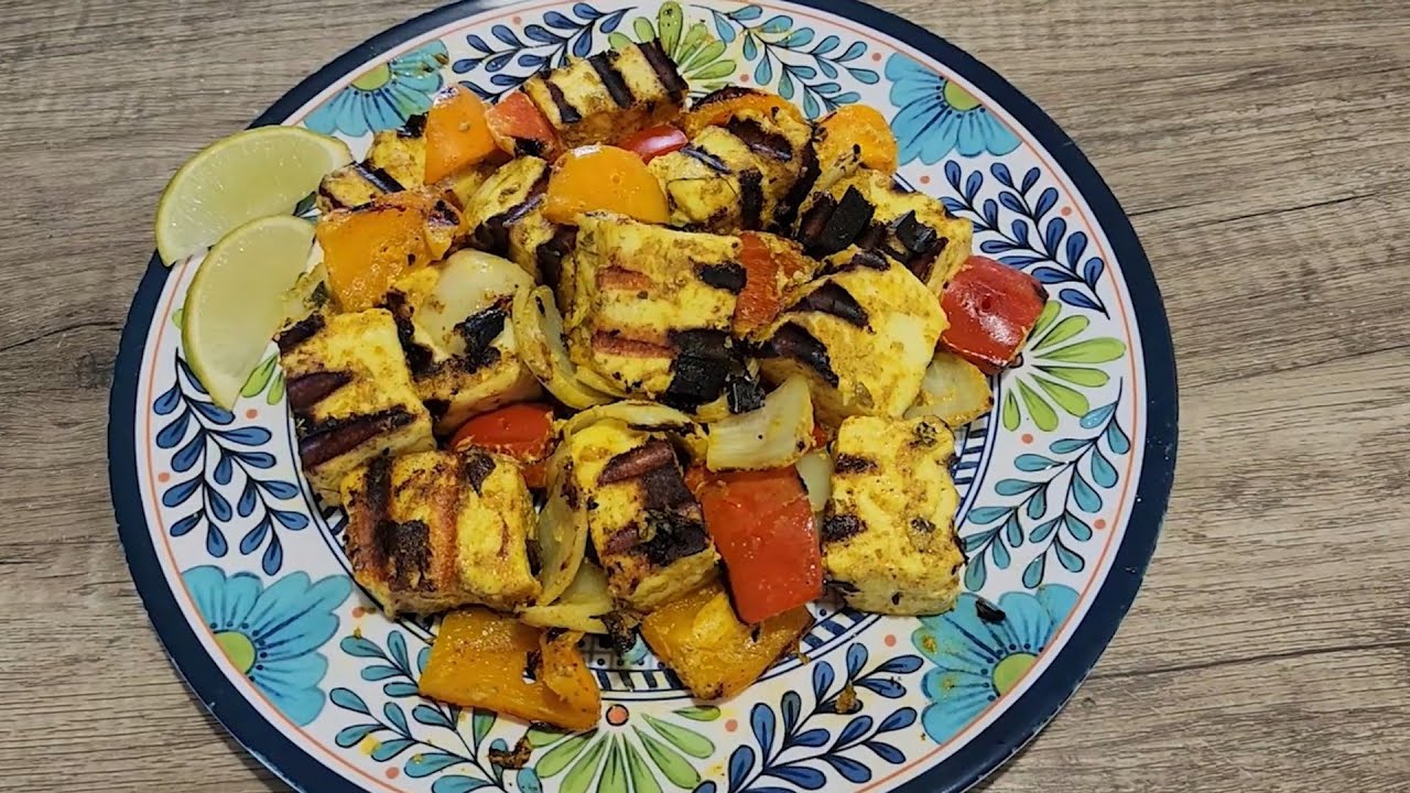 Paneer tikka (Fromage indien épicé et grillé) - Recette indienne/indian ...