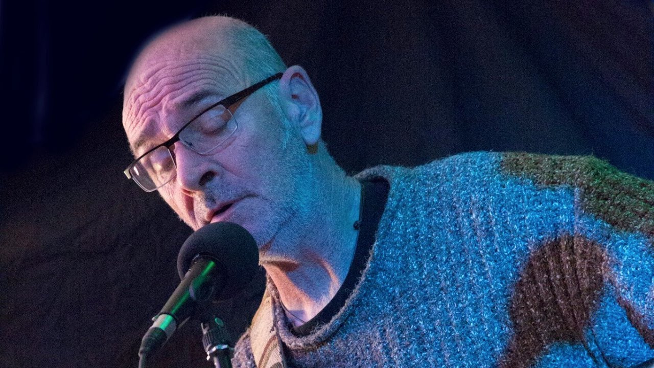 HomeSongs4Lunch No.58 Ft. Kevin Farrell - YouTube