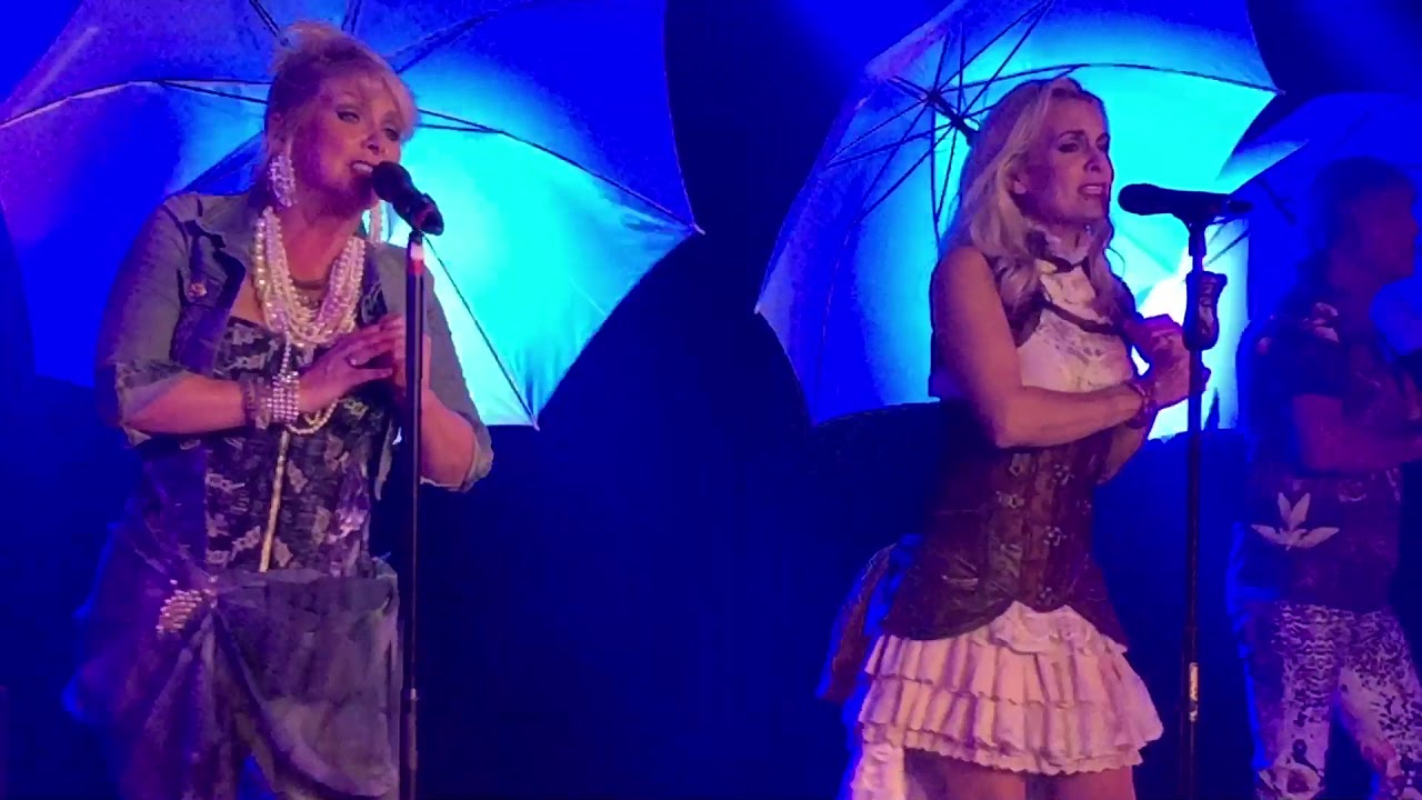 The Fizz Dancin In The Rain - Live Butlins Minehead September 2017 ...