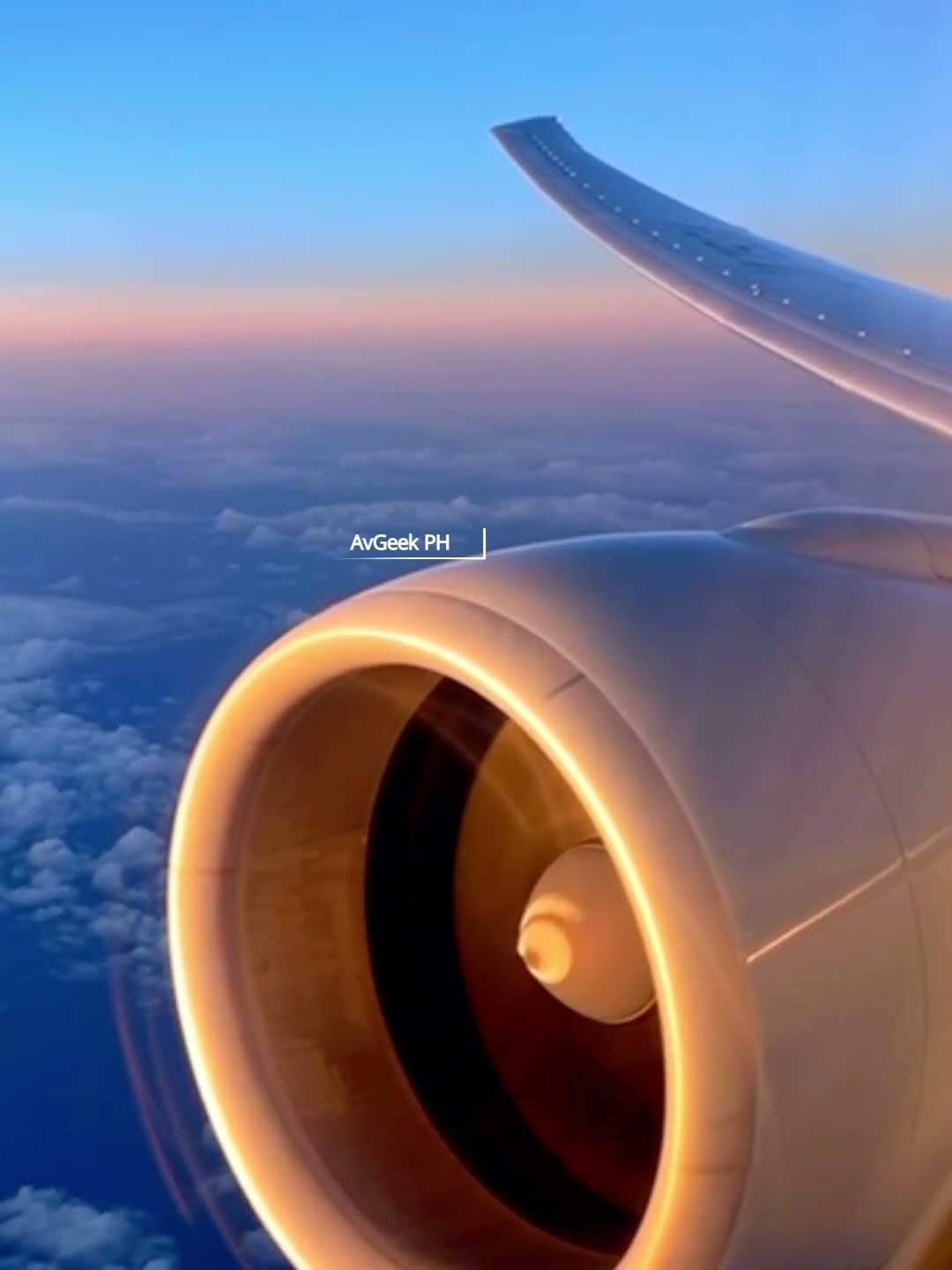 When the view makes a difference | B777 & A320 window views | Sunrise ...