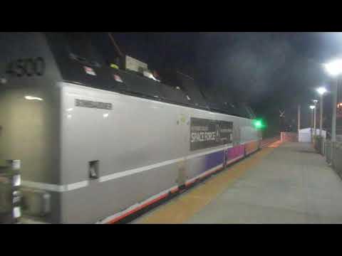 NJ Transit Bombardier ALP-45DP #4500 Departing Hamilton With Bi-Levels - YouTube