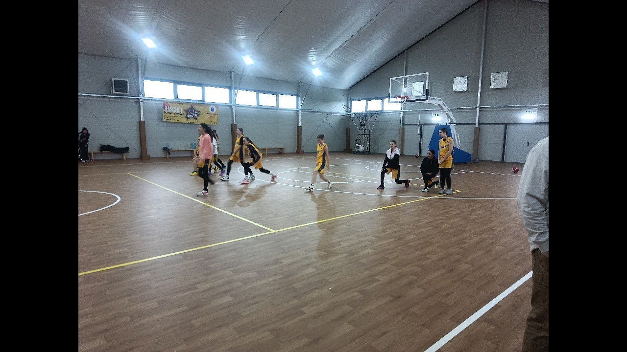 Rising Stars vs CSS nr6 Bucuresti - 08/02/2025 J2 - YouTube