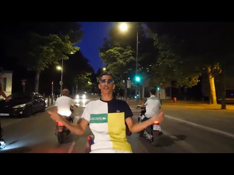 Ams - haut parleur ( clip officiel ) - YouTube