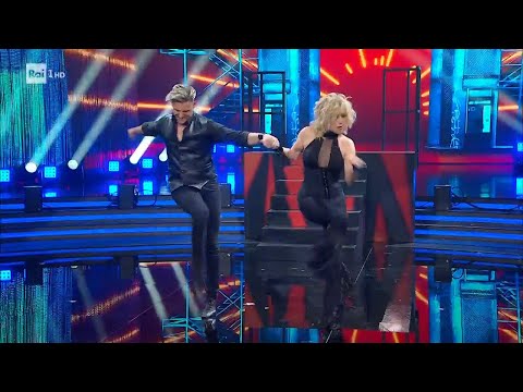 Il Jive di Nancy Brilli e Carlo Aloia - Ballando con le Stelle 04/10/2025