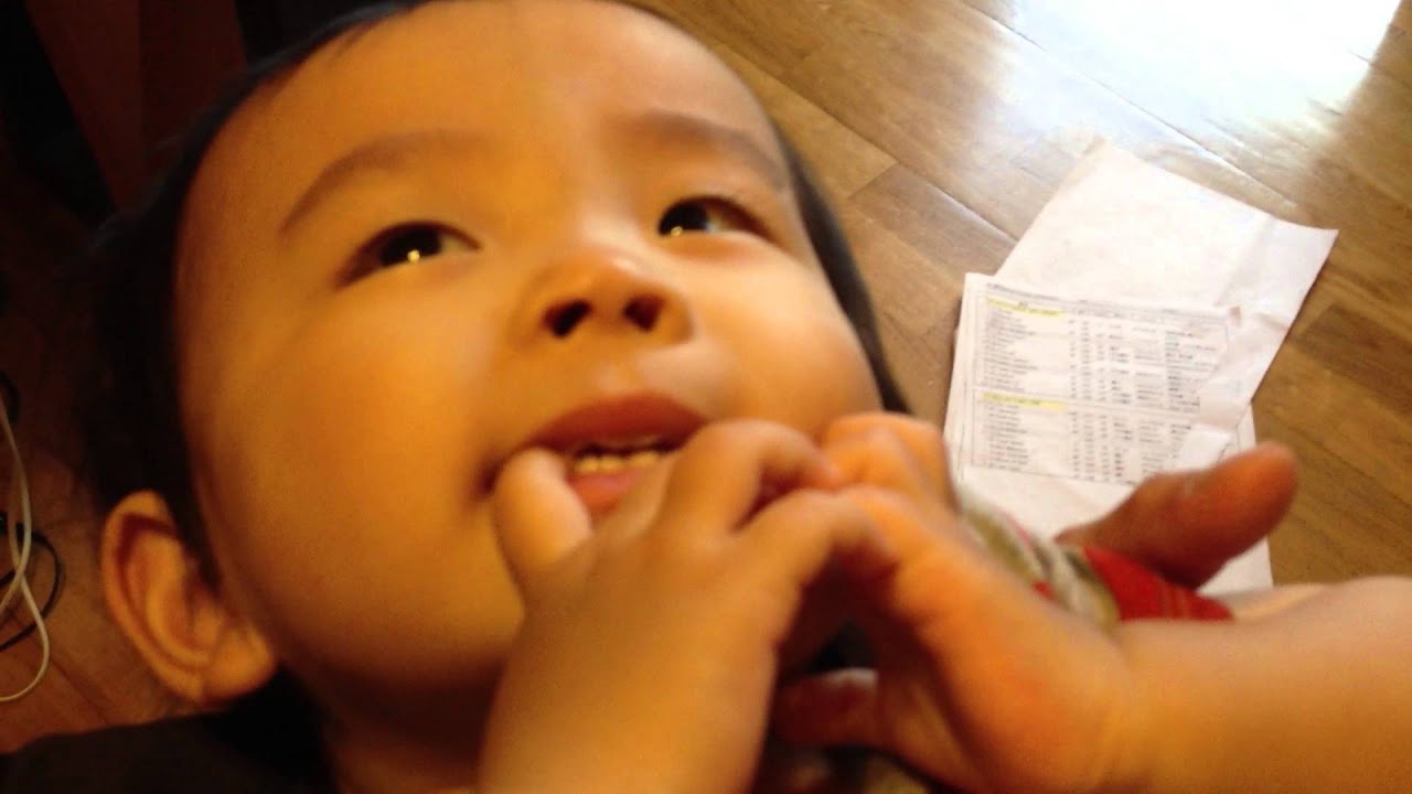 Baby ibuki Swivel chair - YouTube