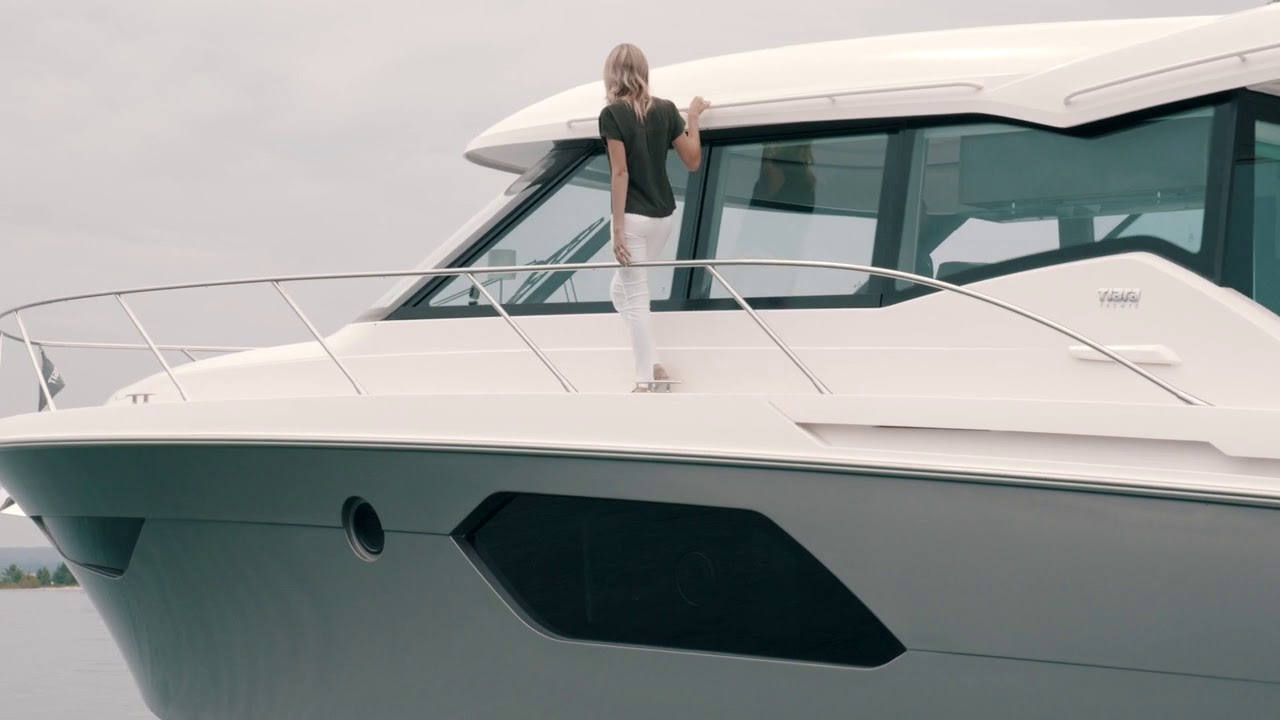 Tiara 49C Tour - YouTube