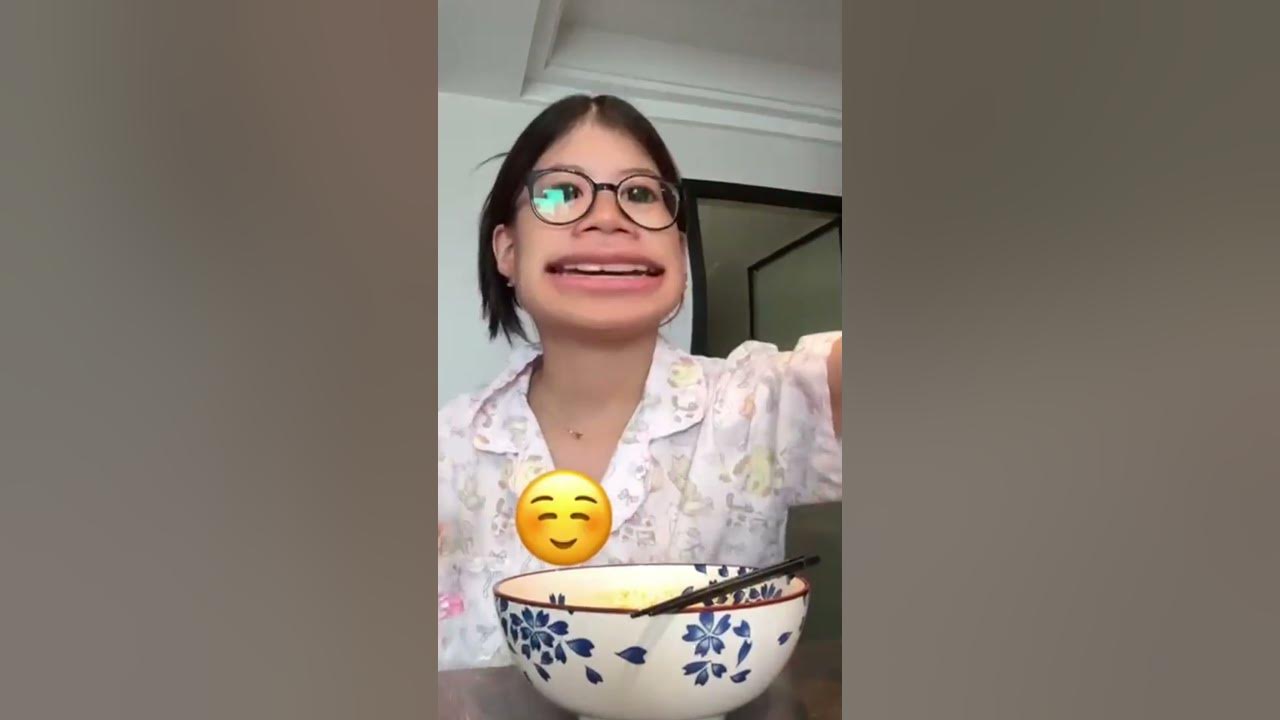 BEE ATE MY FOOD l DAILY VLOG #shorts #vlog #viralshorts - YouTube