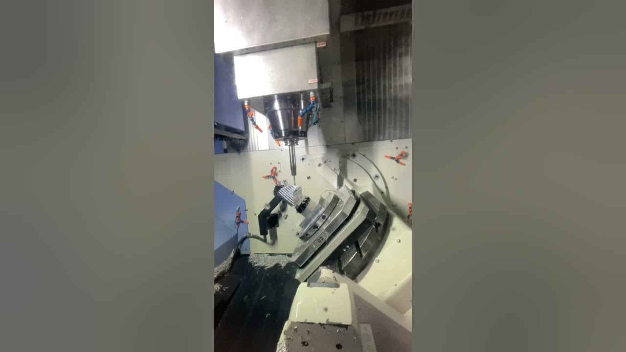 Doosan DVF 5000 5 axis - YouTube