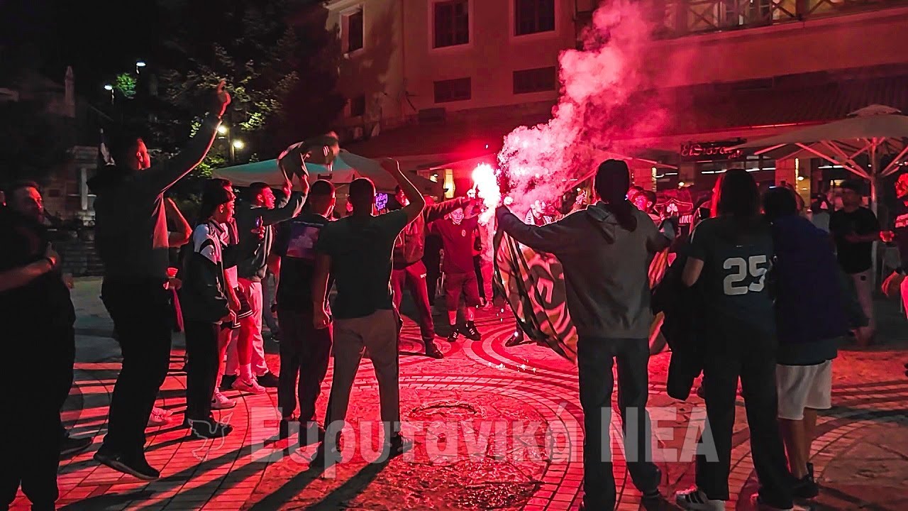 Ξέφρενοι πανηγυρισμοί στην πλατεία Καρπενησίου για το 7ο του ...