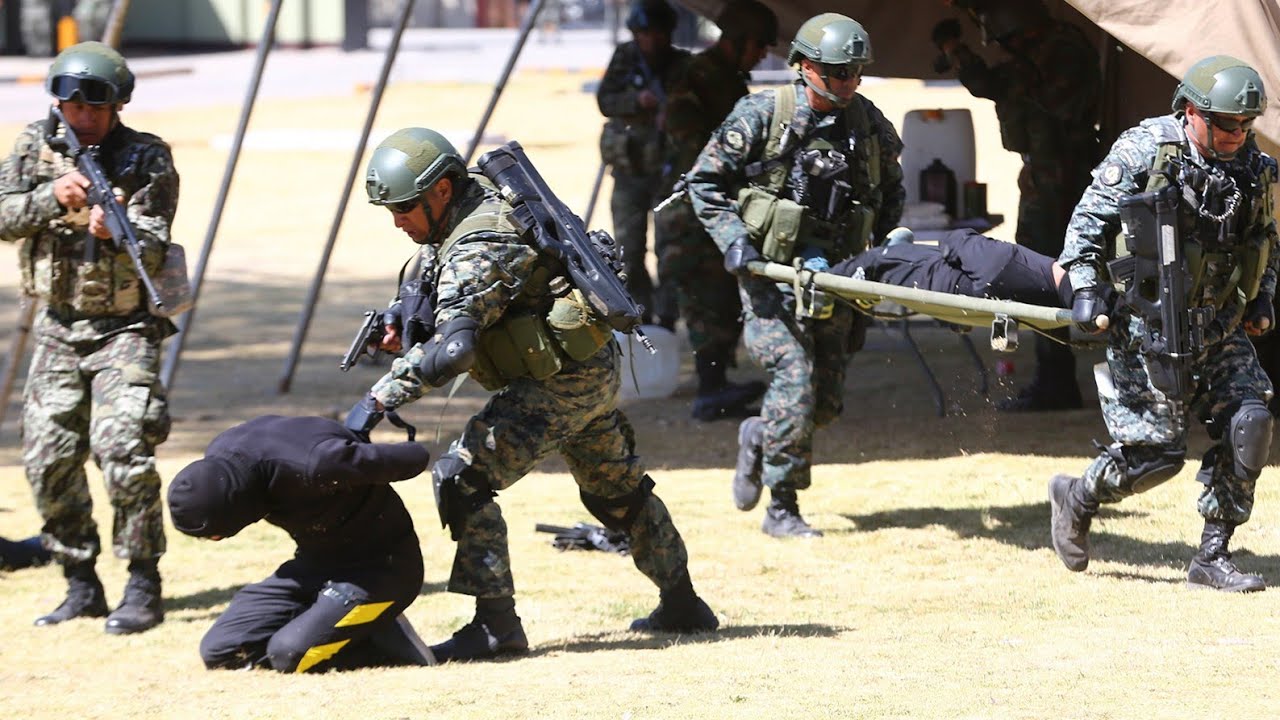 ¿Como entrenan los equipos de operaciones especiales de la policía de ...