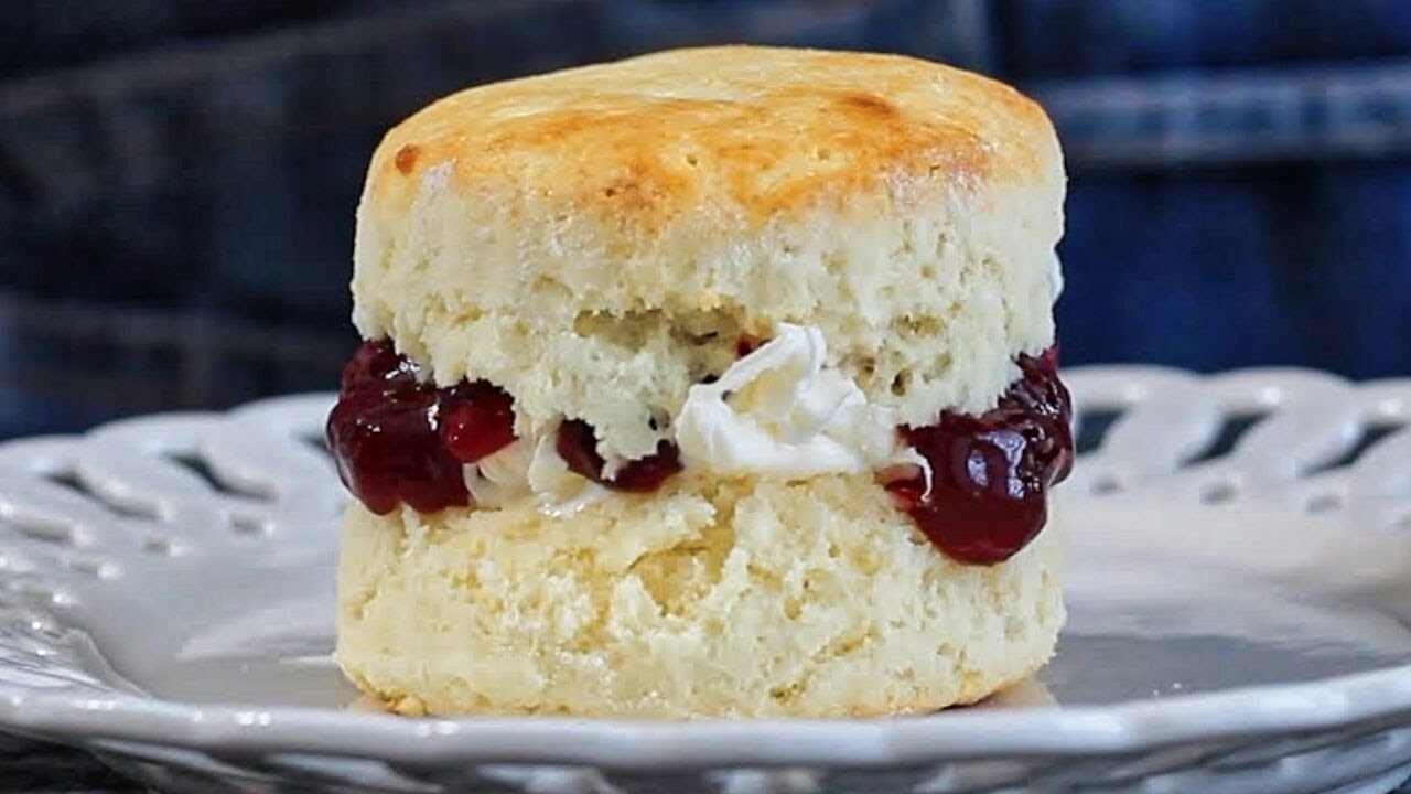 Gluten Free English Scones | So fluffy and soft! - YouTube