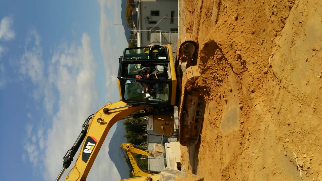 ヒロアキ！！ 0.4BH積み込み！ - YouTube