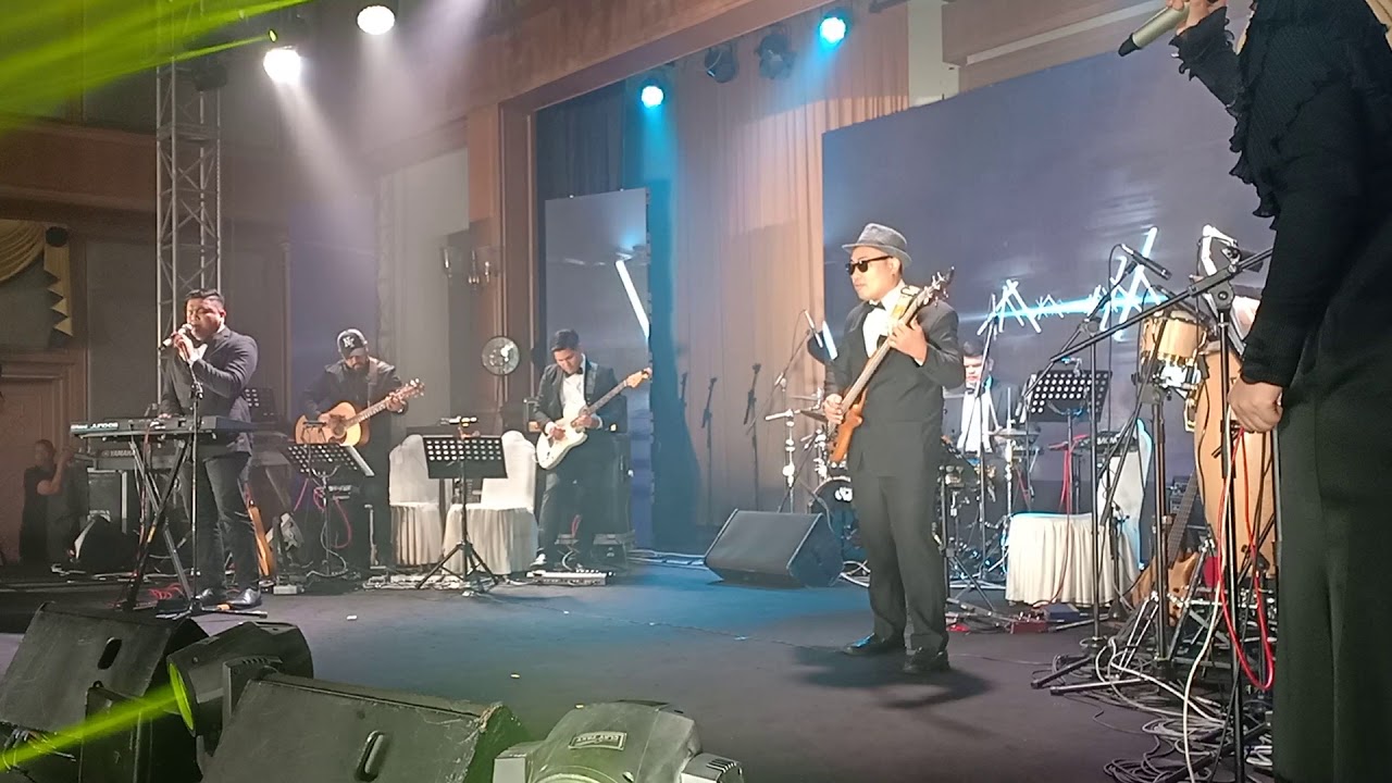 BUTA Caliph Buskers Juara Anugerah Nasyid ikim 2019 - YouTube