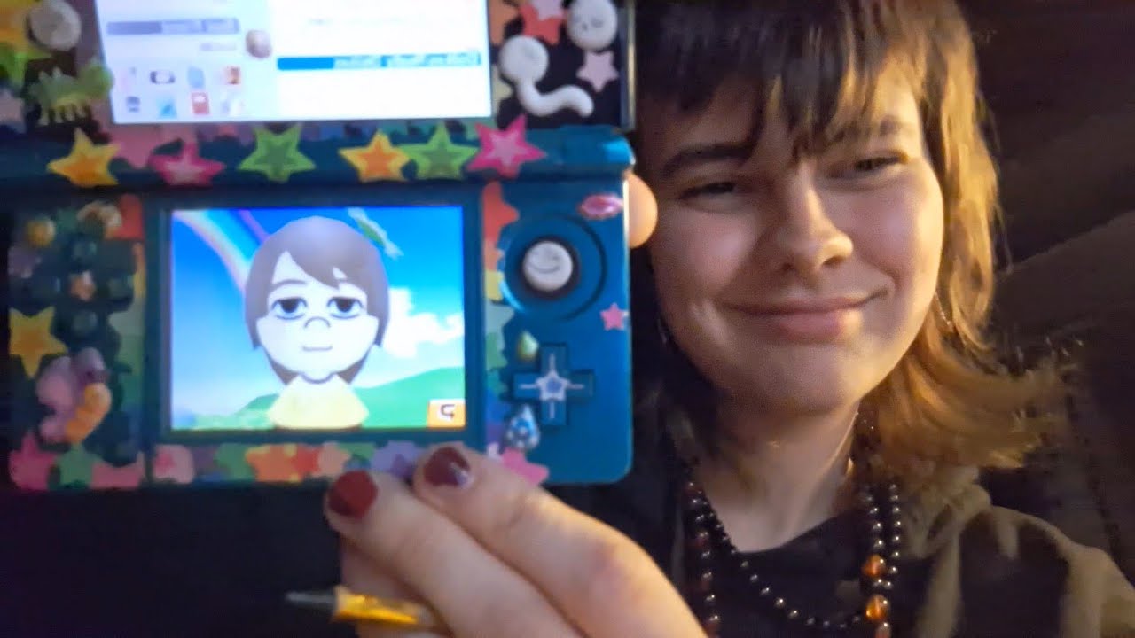 Casper and tomodachi life (do I look like my Mii?) - YouTube