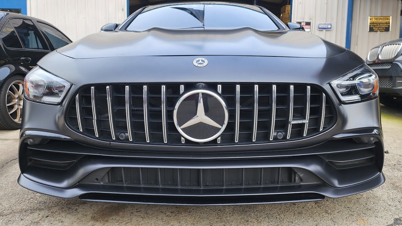 MERCEDES GT AMG 43 53 63 X290 HOW TO CHECK YOUR ENGINE OIL LEVEL - YouTube