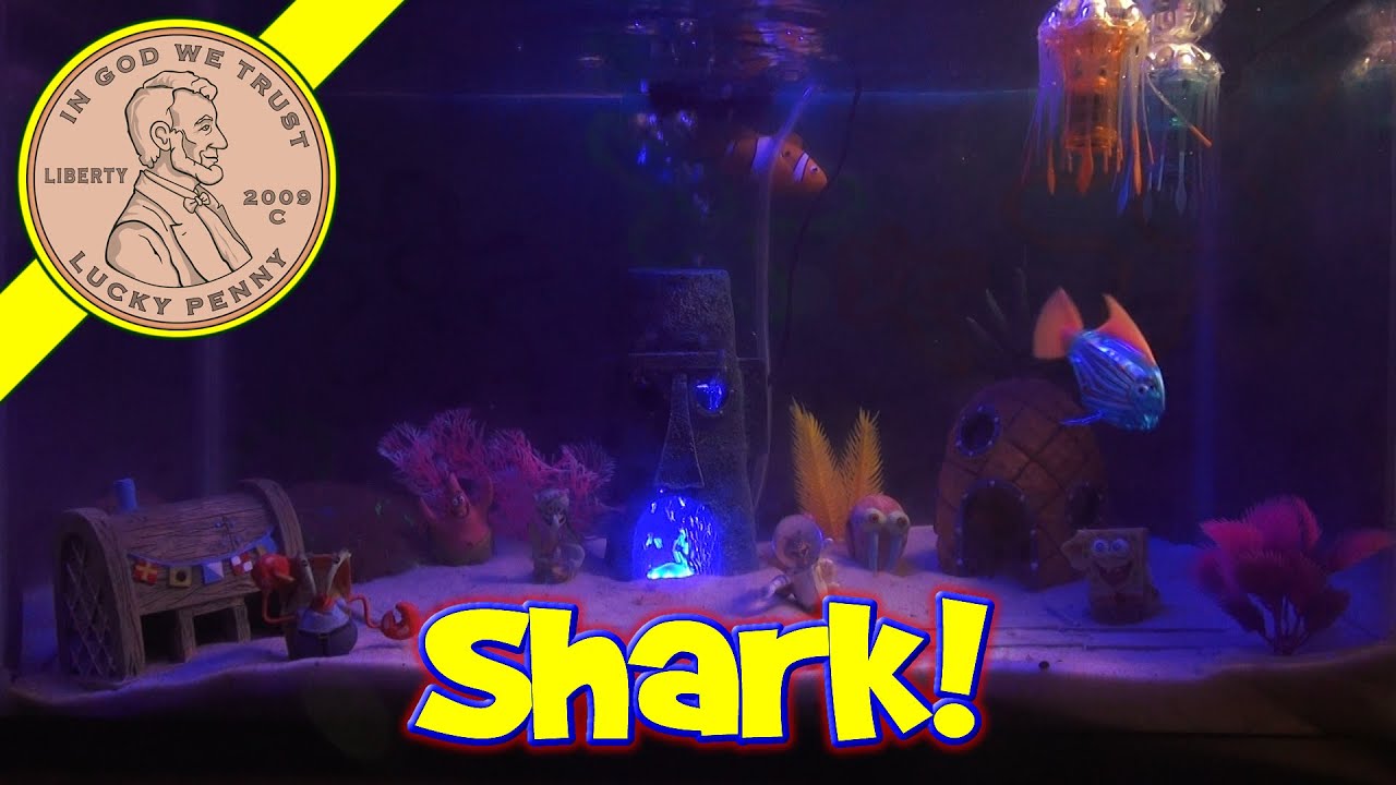 SpongeBob Electronic Fish Tank, Lil' Shark Tears Up The Tank! - YouTube