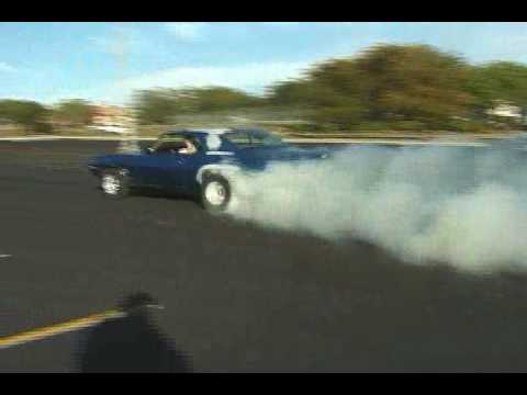 69 Firebird burnout - YouTube