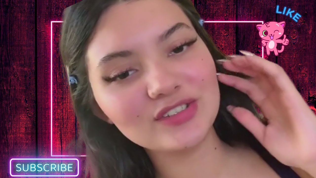 Young Girl: LIVE streaming with Friends - YouTube