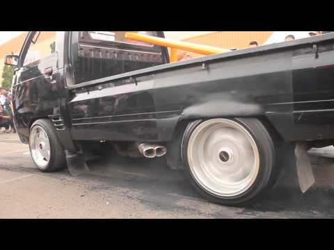 Amazing !!!! Mitsubishi SS Burn out