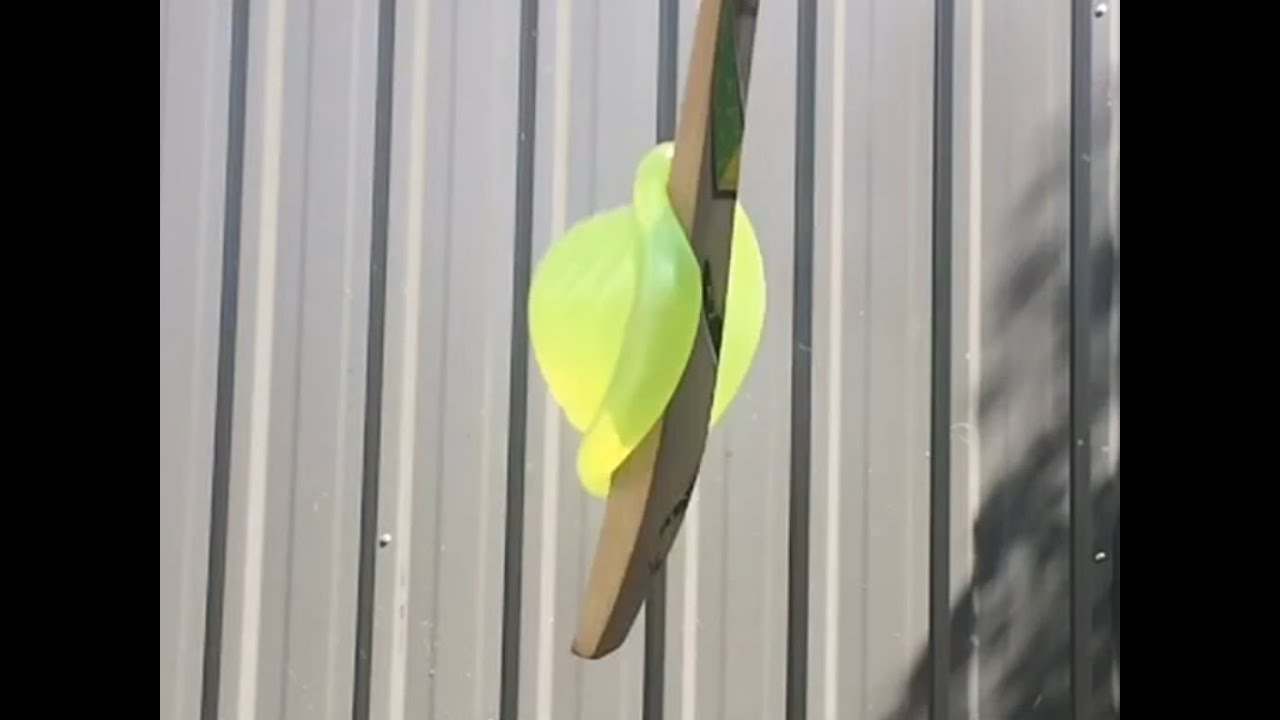 Water balloon vs. Cricket bat - YouTube