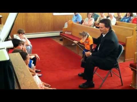 Al E. Gator Sings "Rise and Shine" and Tells the Story of Noah's Ark ...