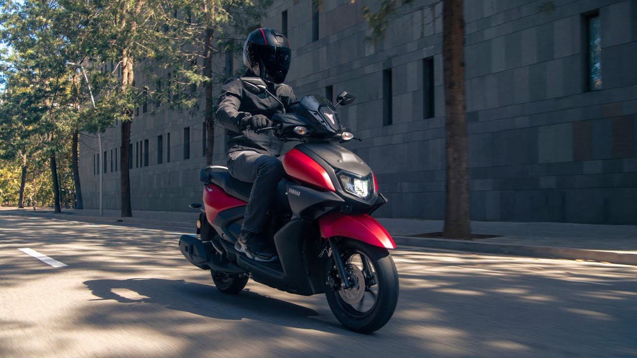 YAMAHA ΣΚΟΥΤΕΡ ΜΕ 2200;Ασε την πλακα! #YamahaRayZR125 #newyahahascooter ...
