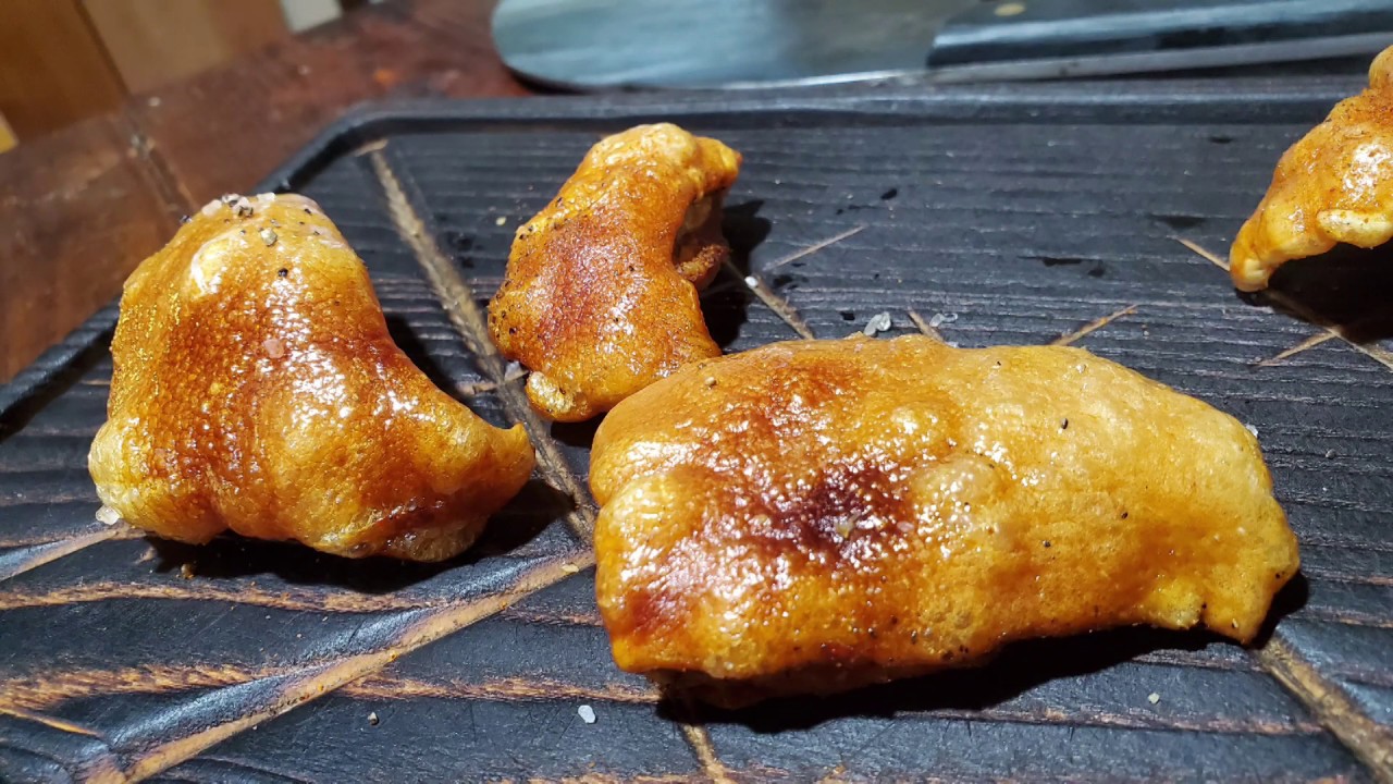 Orc Cooking, Deep Fried Elf Ears (Chicharrones) - YouTube