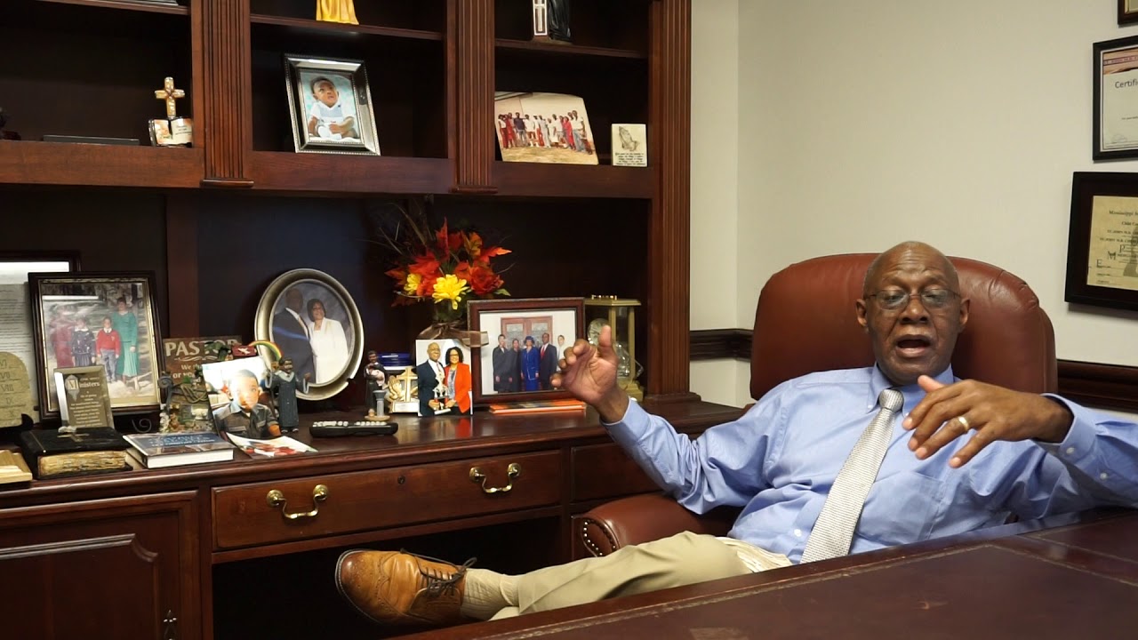"A Word from the Pastor to the People" - Rev. Calvin Day, Pastor - YouTube