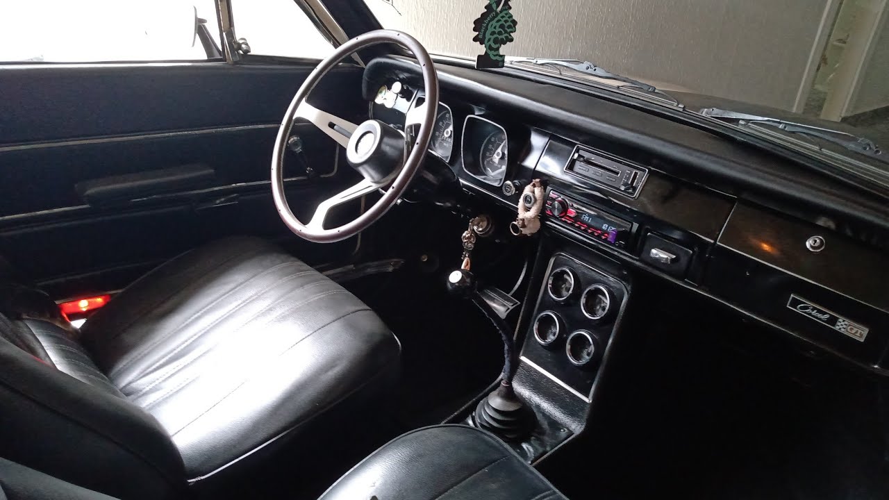 Ford Corcel GT 1976 ( pereba): rádio Philco Ford e mostrando o Interior ...