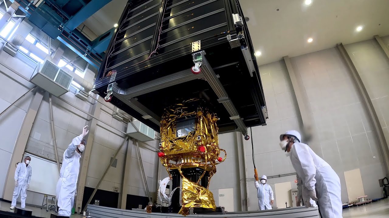 ADRAS-J TVAC 熱真空試験 ＠JAXA - YouTube