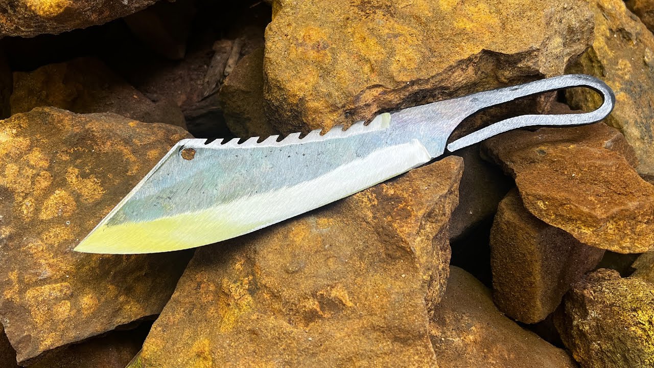 Blacksmithing - Forging a blacksmiths knife - YouTube